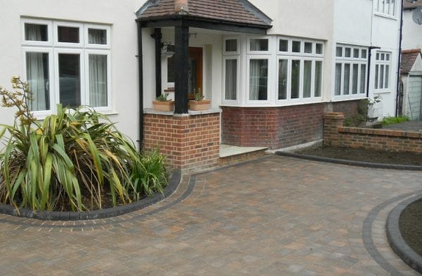 Brett alpha - Carshalton | D Plumridge